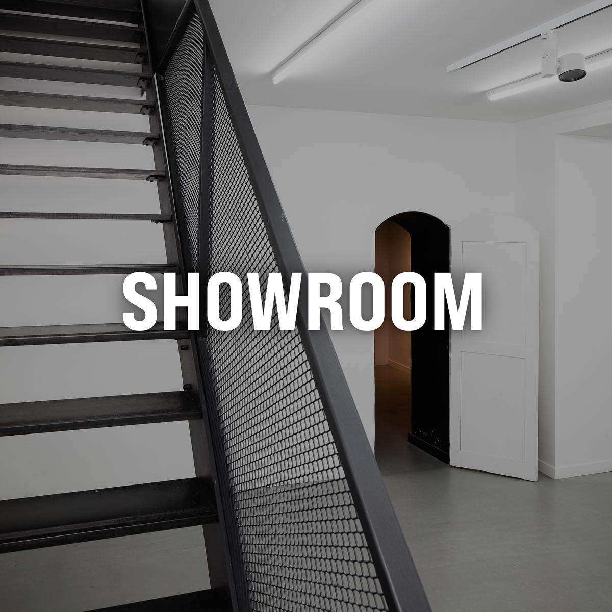 SHOWROOM | Viewing Room
